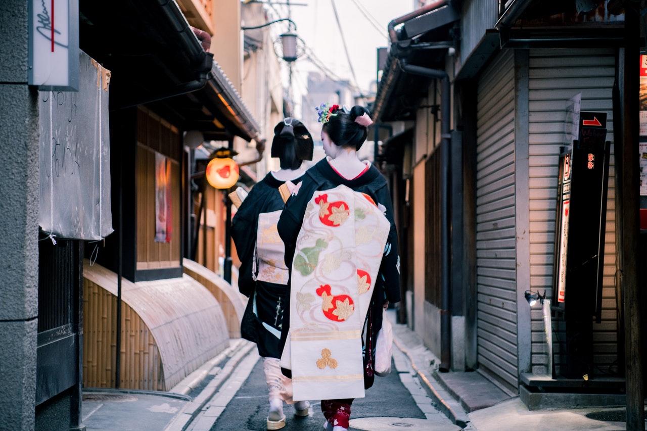 GEISHA LÀ GÌ? KHÁM PHÁ BÍ ẨN ĐẰNG SAU CÂU CHUYỆN CỦA CÁC GEISHA - Trung ...